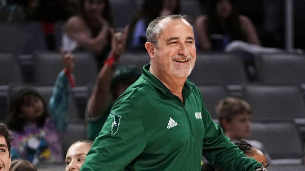 José Fernández, nuevo estratega de las Dallas Wings | Correo Canadiense